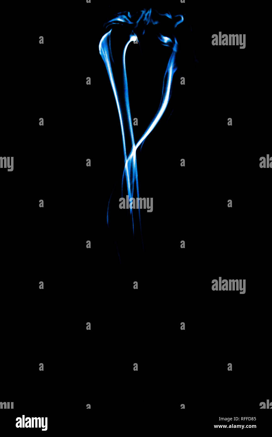 Patterns of swirly smoke hi-res stock photography and images - Alamy