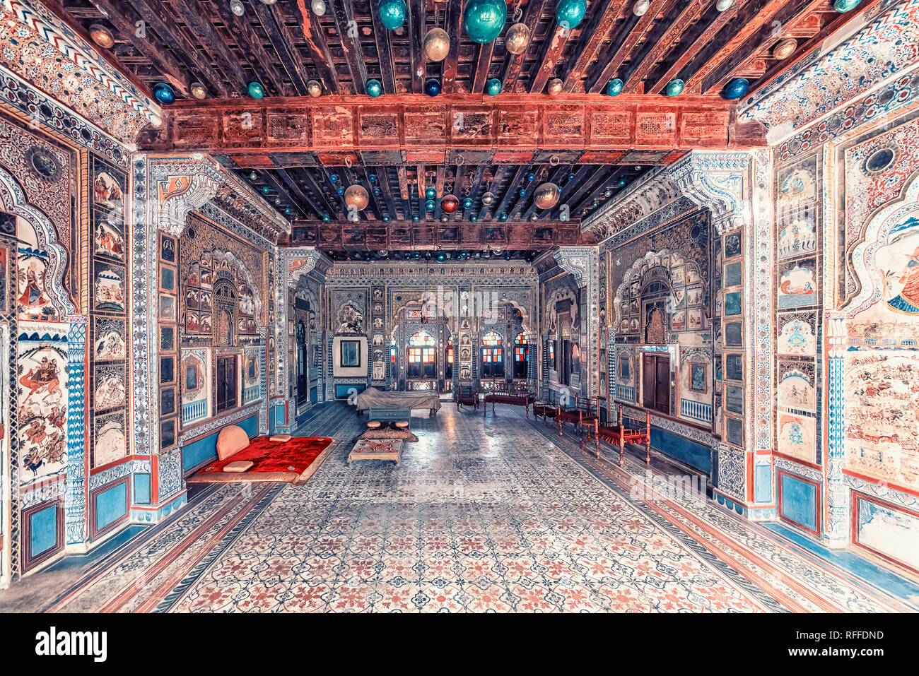 Inside the fort hi-res stock photography and images - Alamy