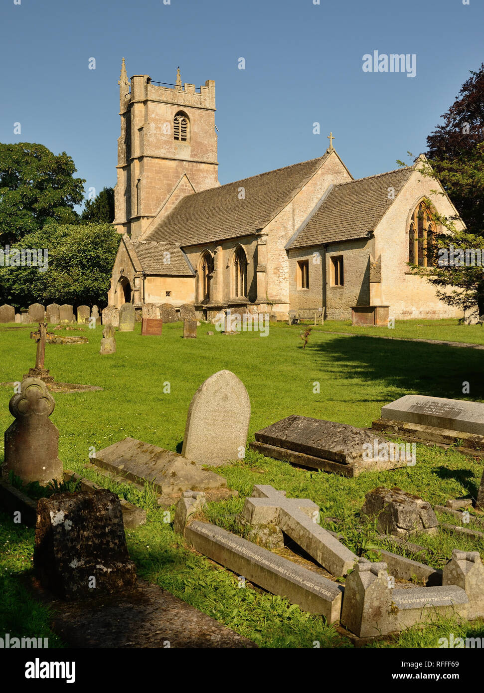 St Peter's church, Clyffe Pypard, Wiltshire Stock Photo - Alamy