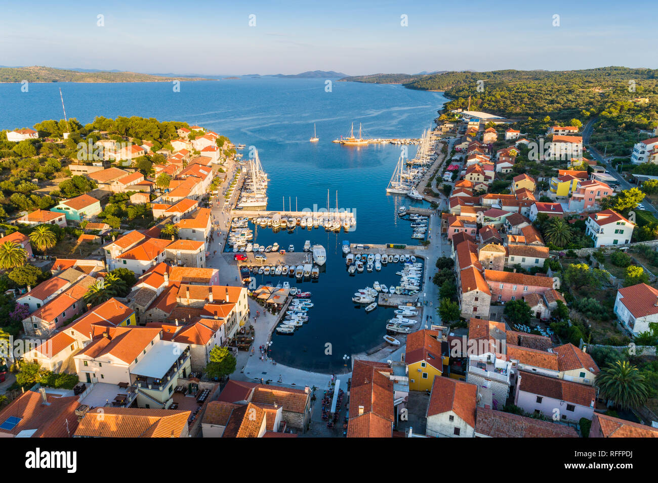 Sali hi-res stock photography and images - Alamy