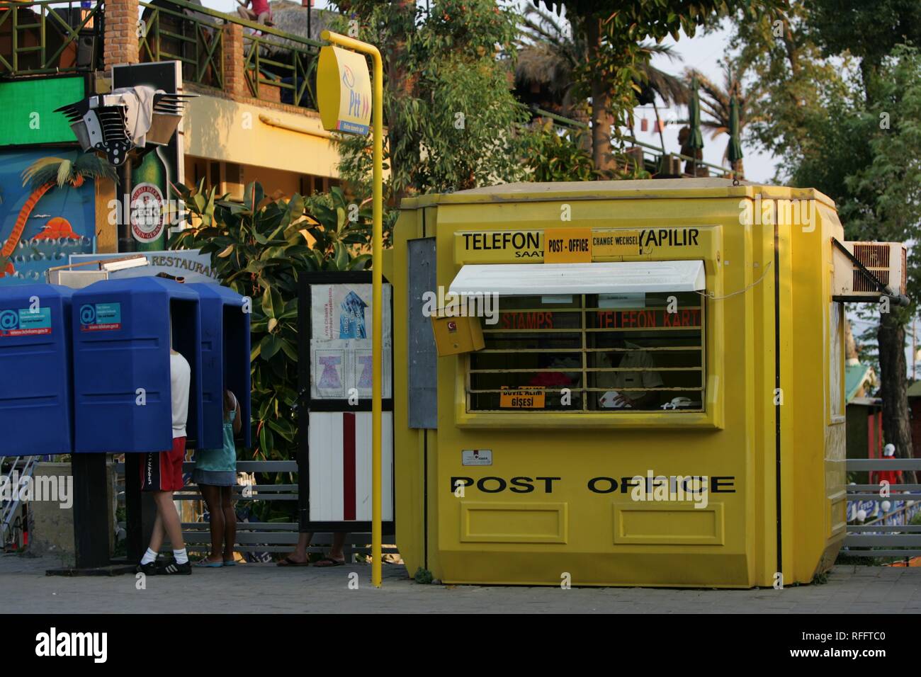 TUR, Turkey, Alanya : Turkish Riviera. Phone booth, post office at the ...