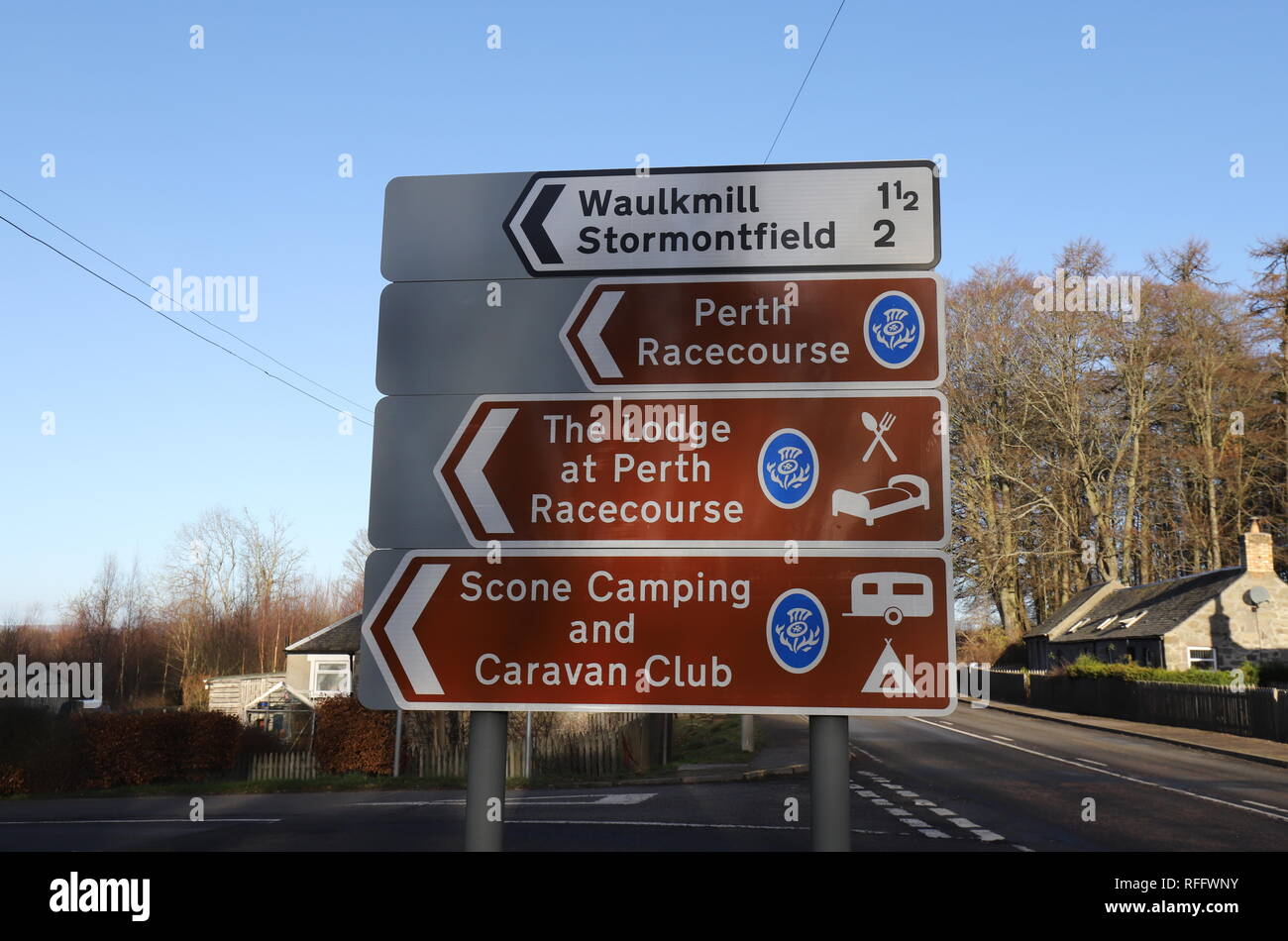 Perth racecourse hi-res stock photography and images - Alamy