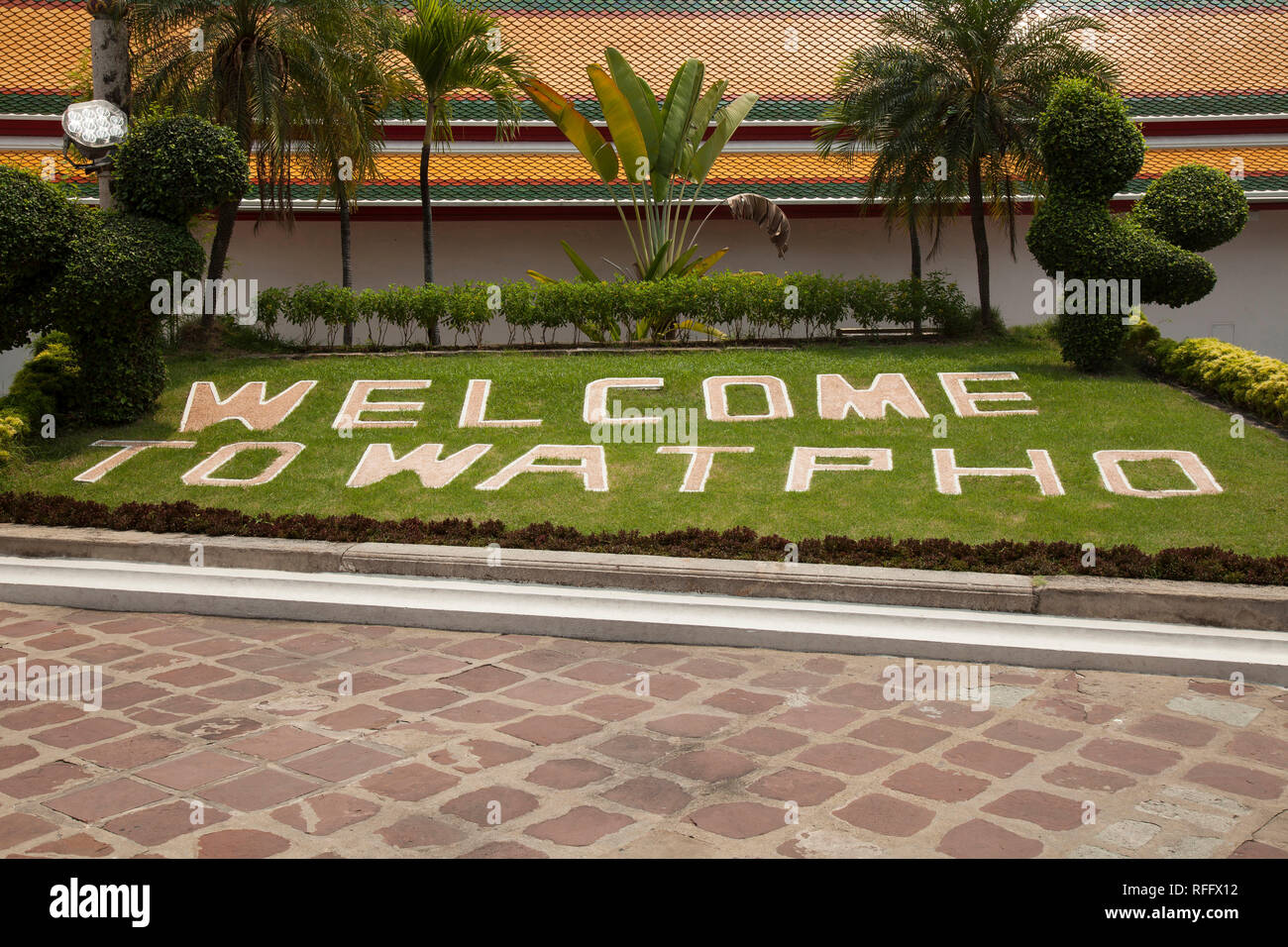 Pho font hi-res stock photography and images - Alamy