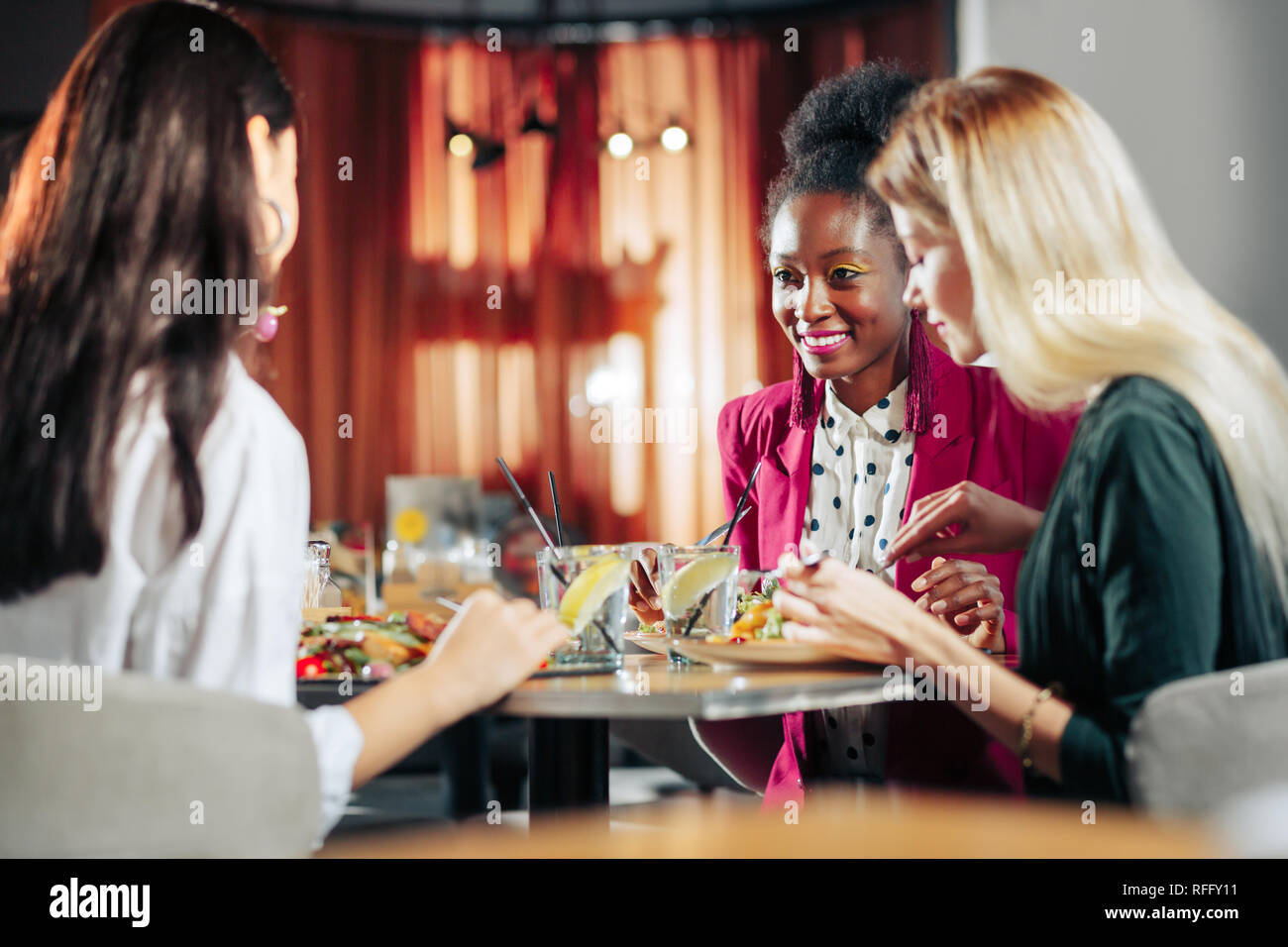 Smart dinner hi-res stock photography and images - Alamy