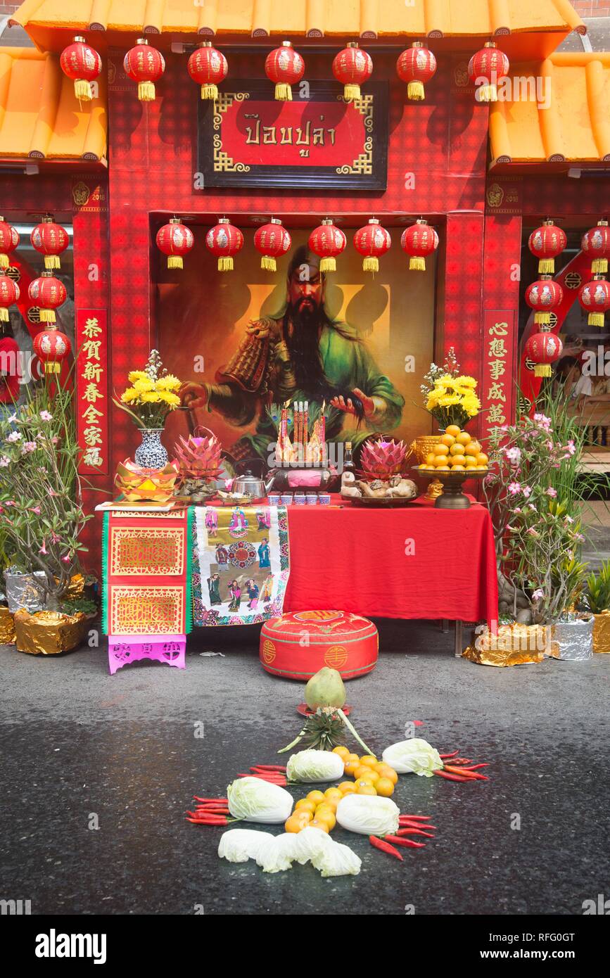 Ancestor Worship Chinese High Resolution Stock Photography and Images ...