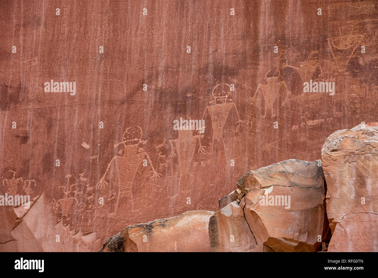 Petroglyphs at Capitol Reef National Park in Utah, USA Stock Photo - Alamy