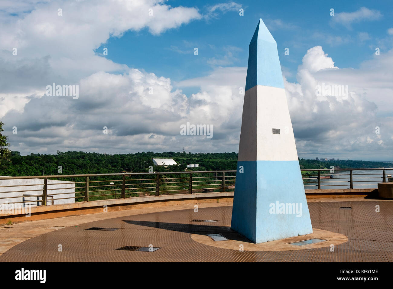 Three Borders Landmark. Puerto Iguazu - Argentina Stock Photo - Alamy
