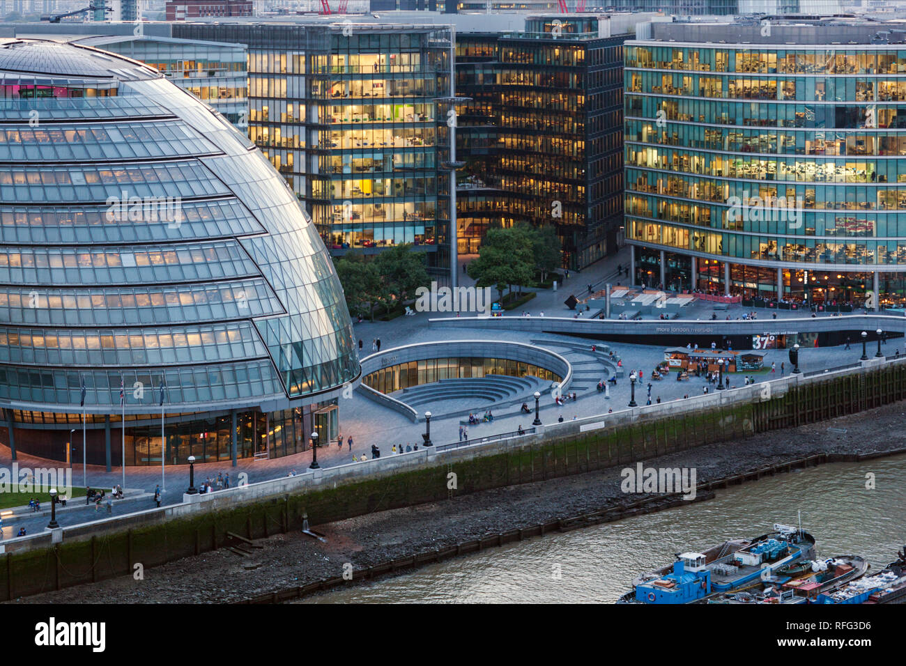 London assembly building city hall hi-res stock photography and images ...