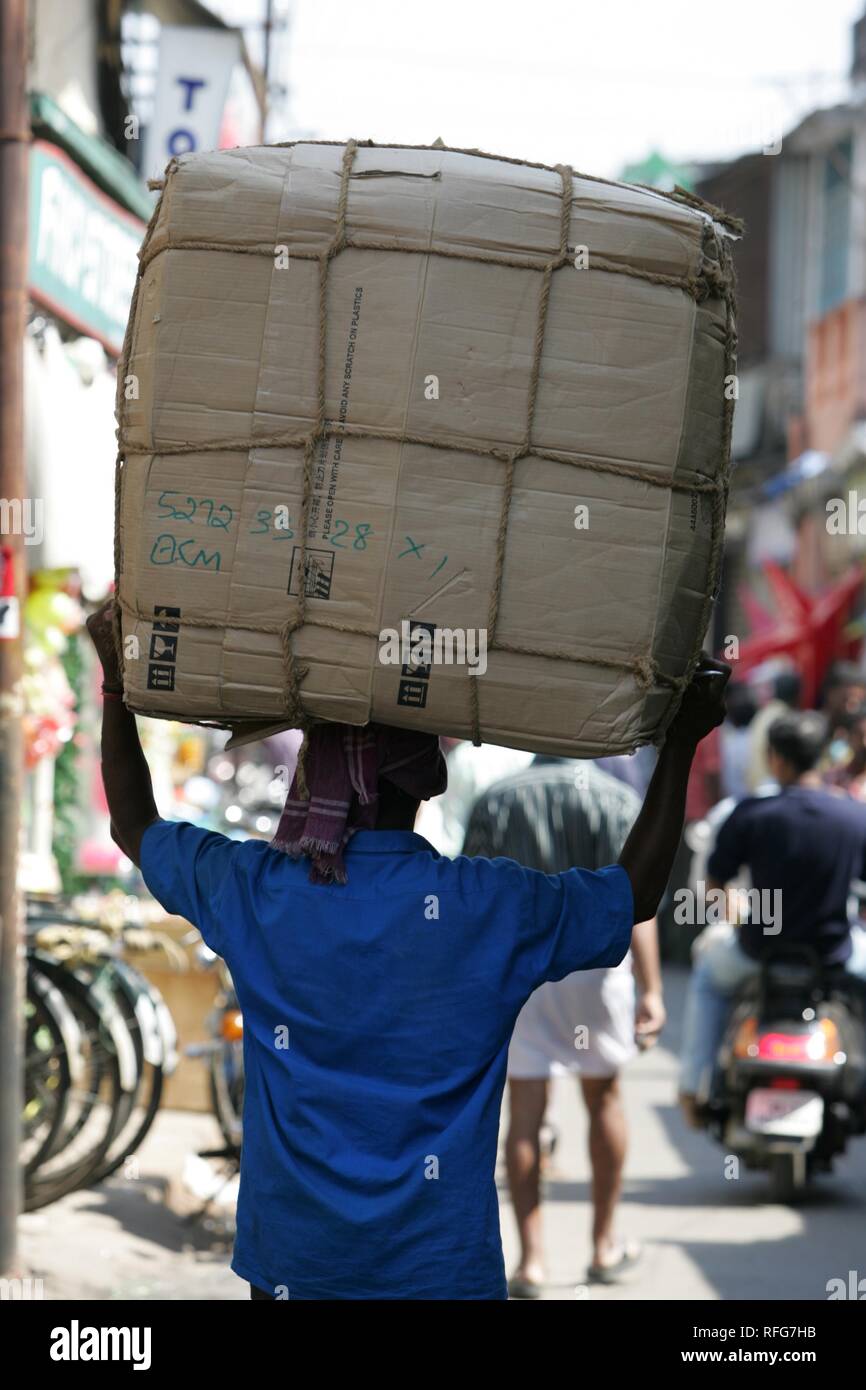 Shop and market quarter, Ernakulum, Cochin, Kerala, India Stock Photo ...