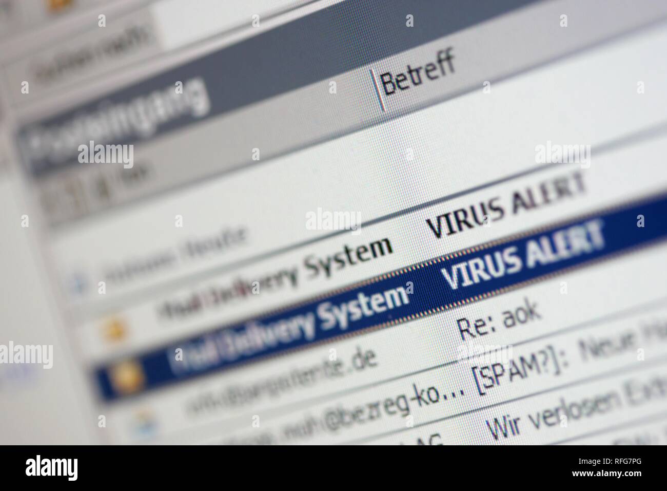 Microsoft outlook mail hi-res stock photography and images - Alamy