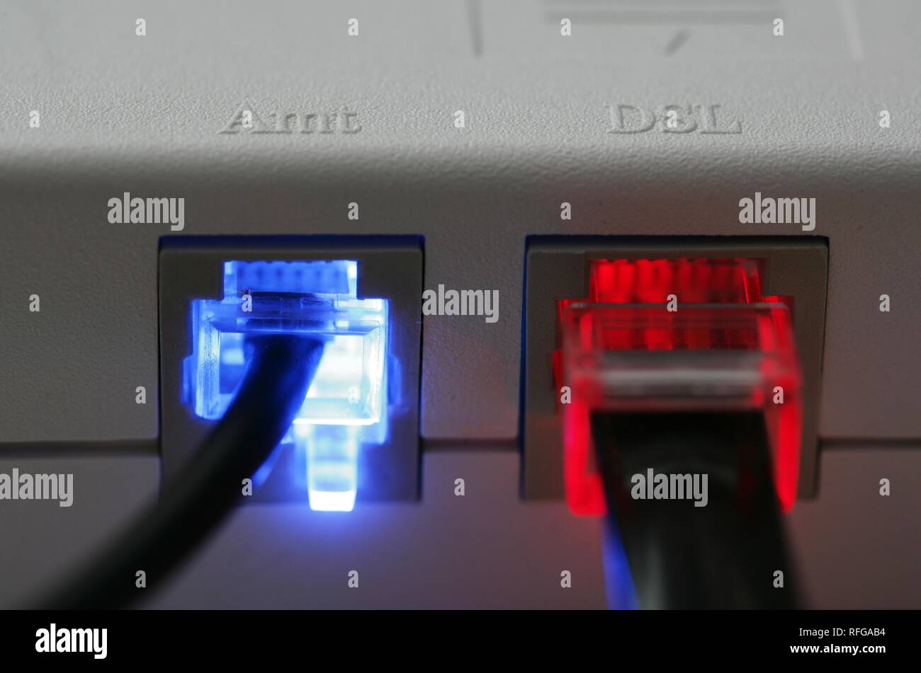 Dsl internet hi-res stock photography and images - Alamy