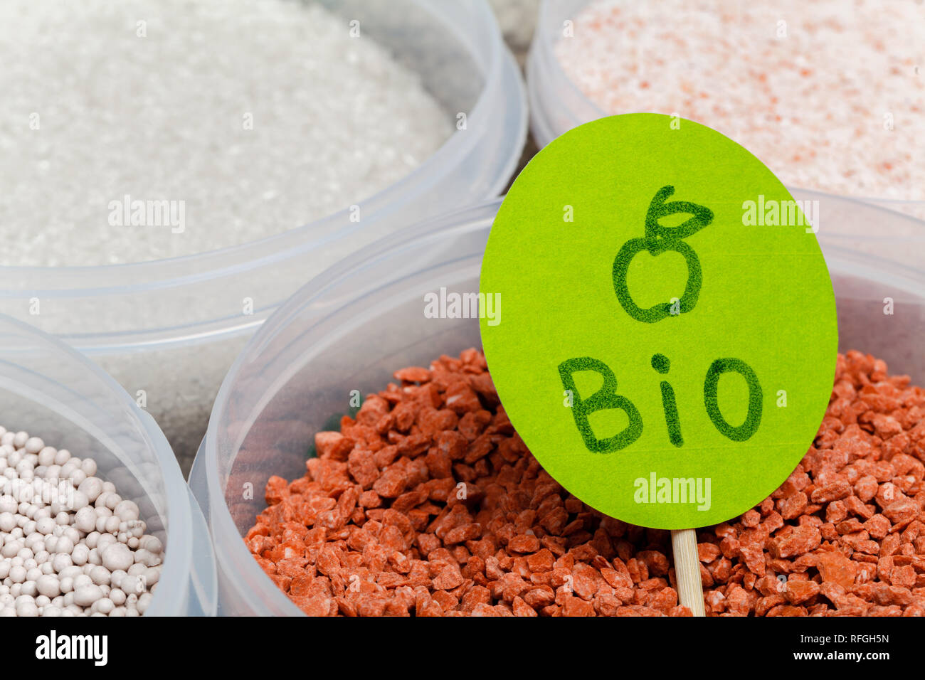 Inorganic fertilizers hi-res stock photography and images - Alamy