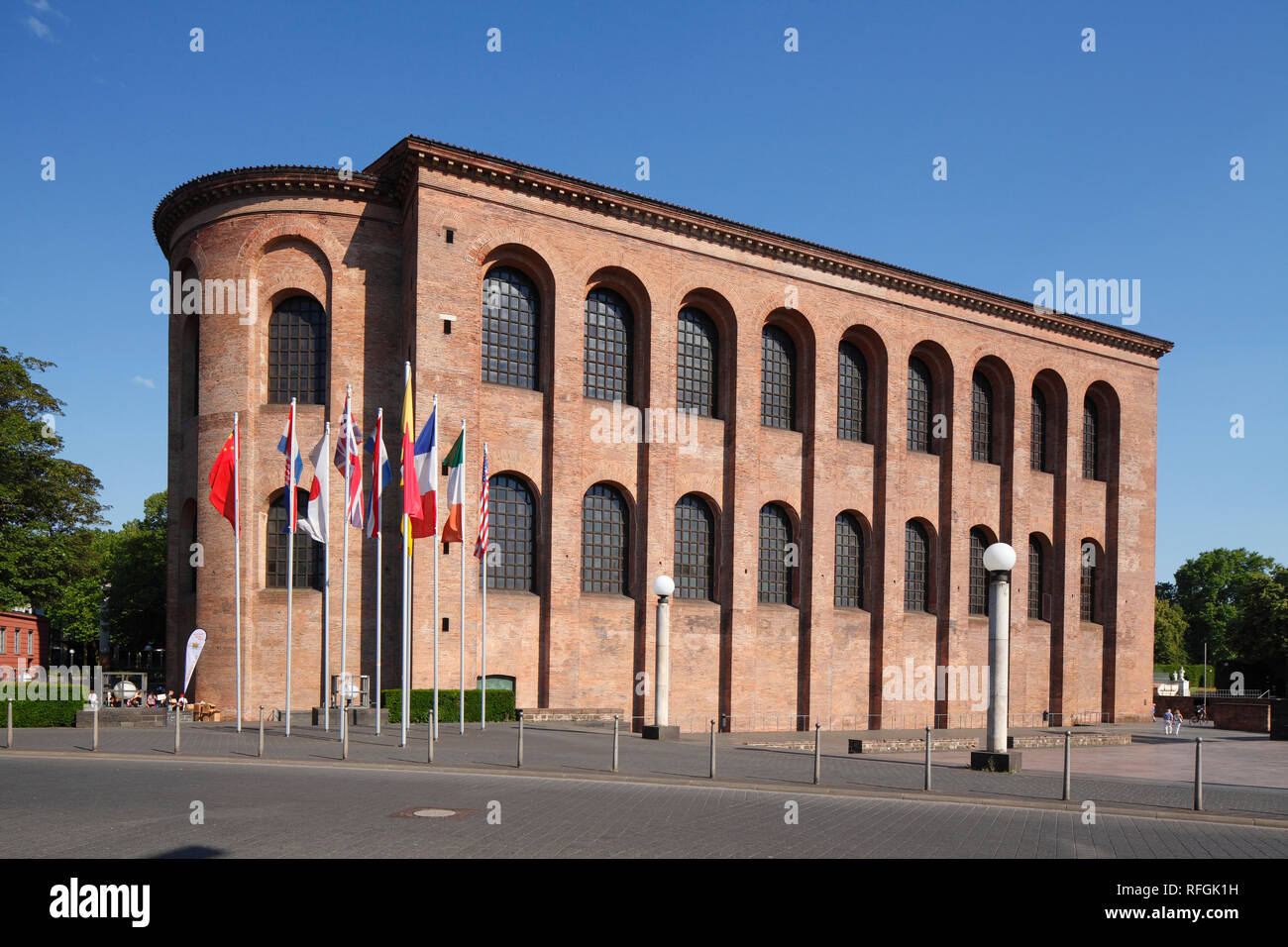 Konstantin basilica hi-res stock photography and images - Alamy