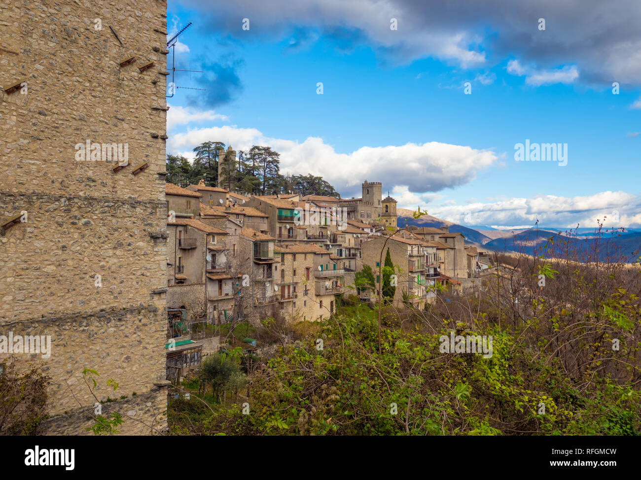 Orvinio (Italy) - A small and charming medieval village of only 387 ...