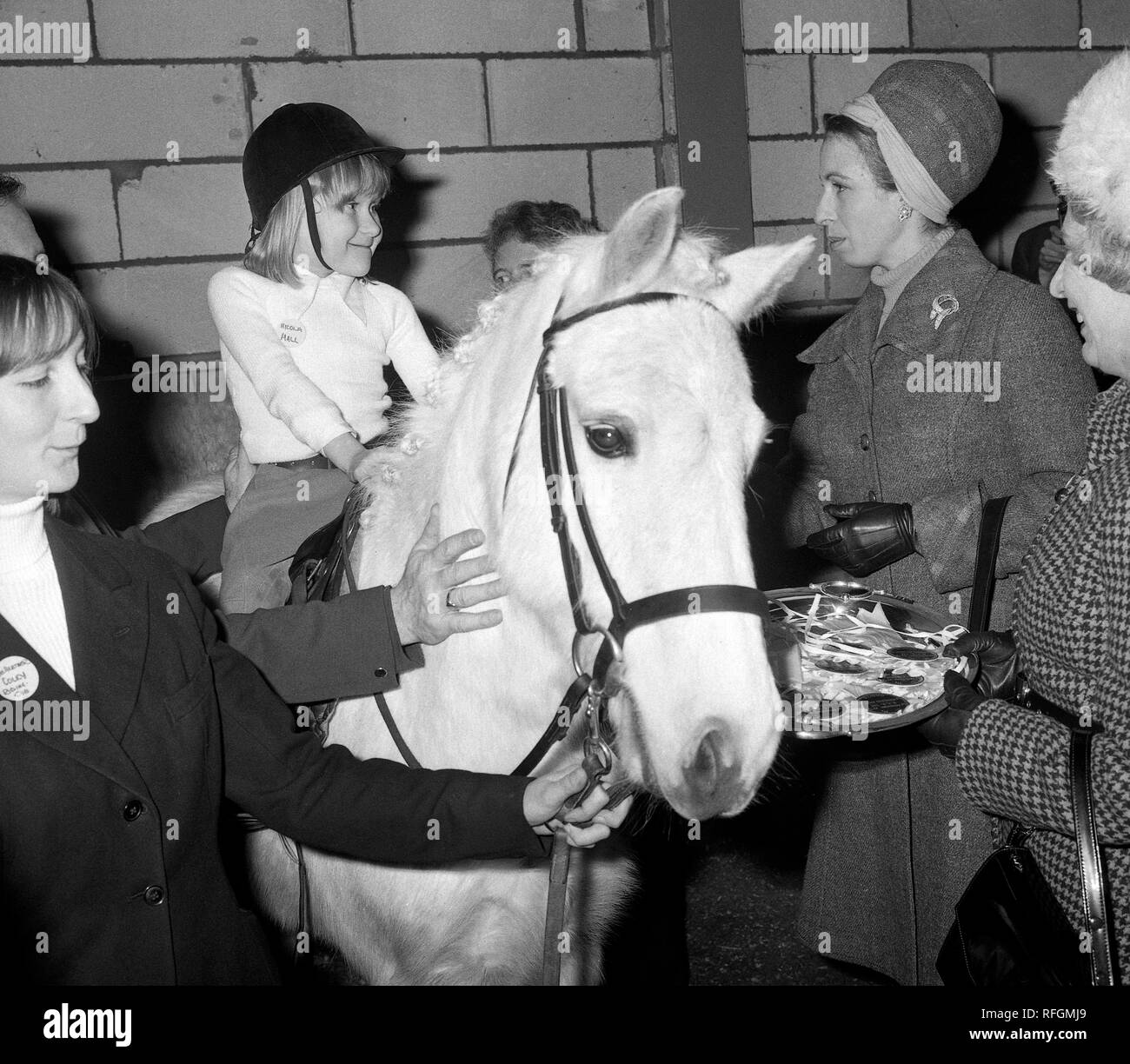 Princess anne princess royal smiles Black and White Stock Photos ...