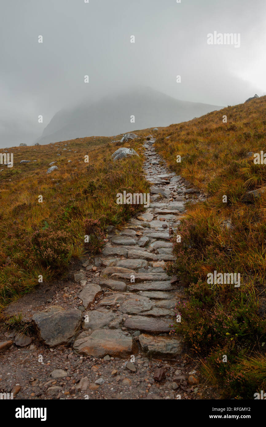 Path pathway walk walkway trail hi-res stock photography and images - Alamy