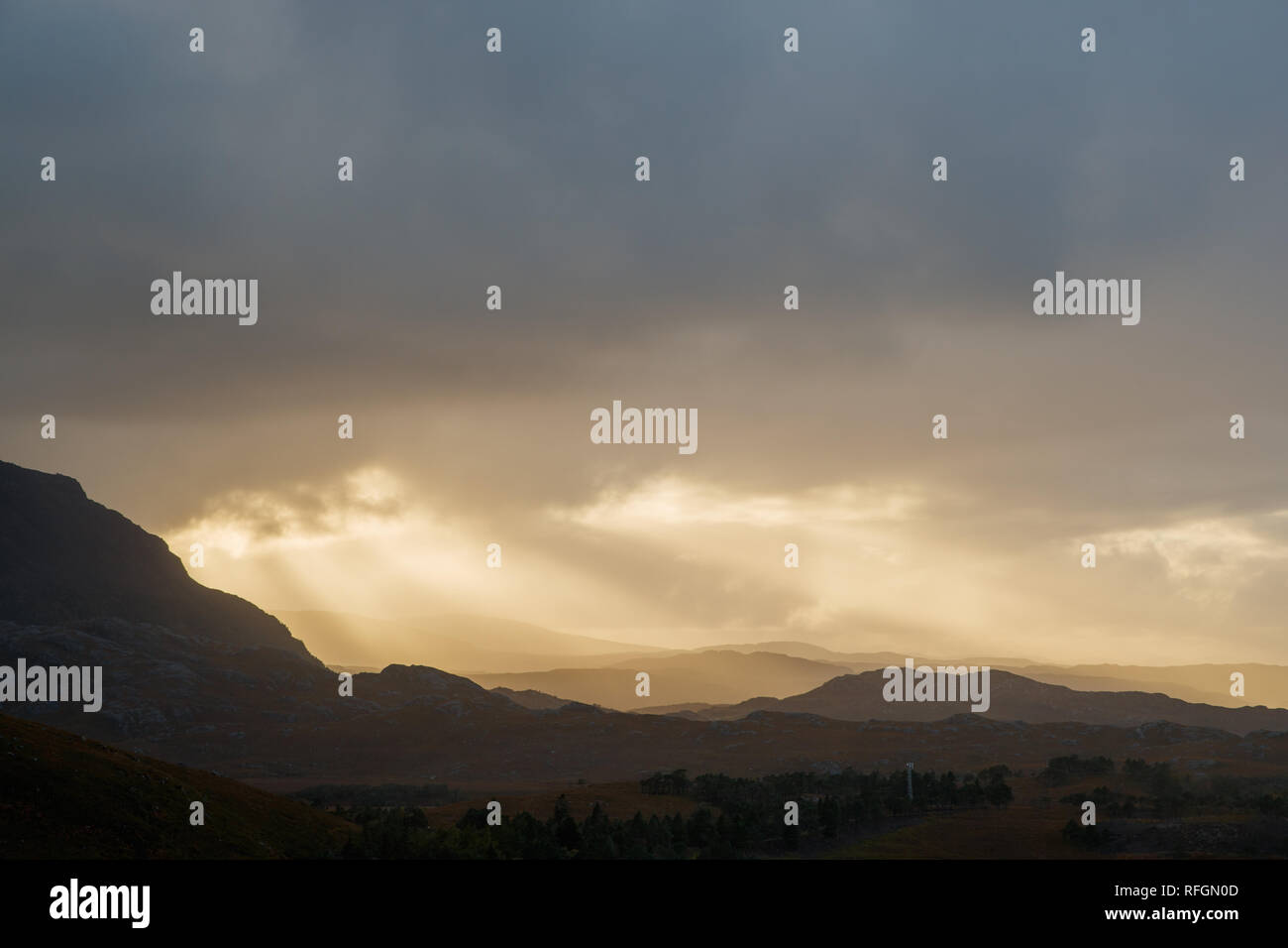 Loch torridon scotland hi-res stock photography and images - Alamy