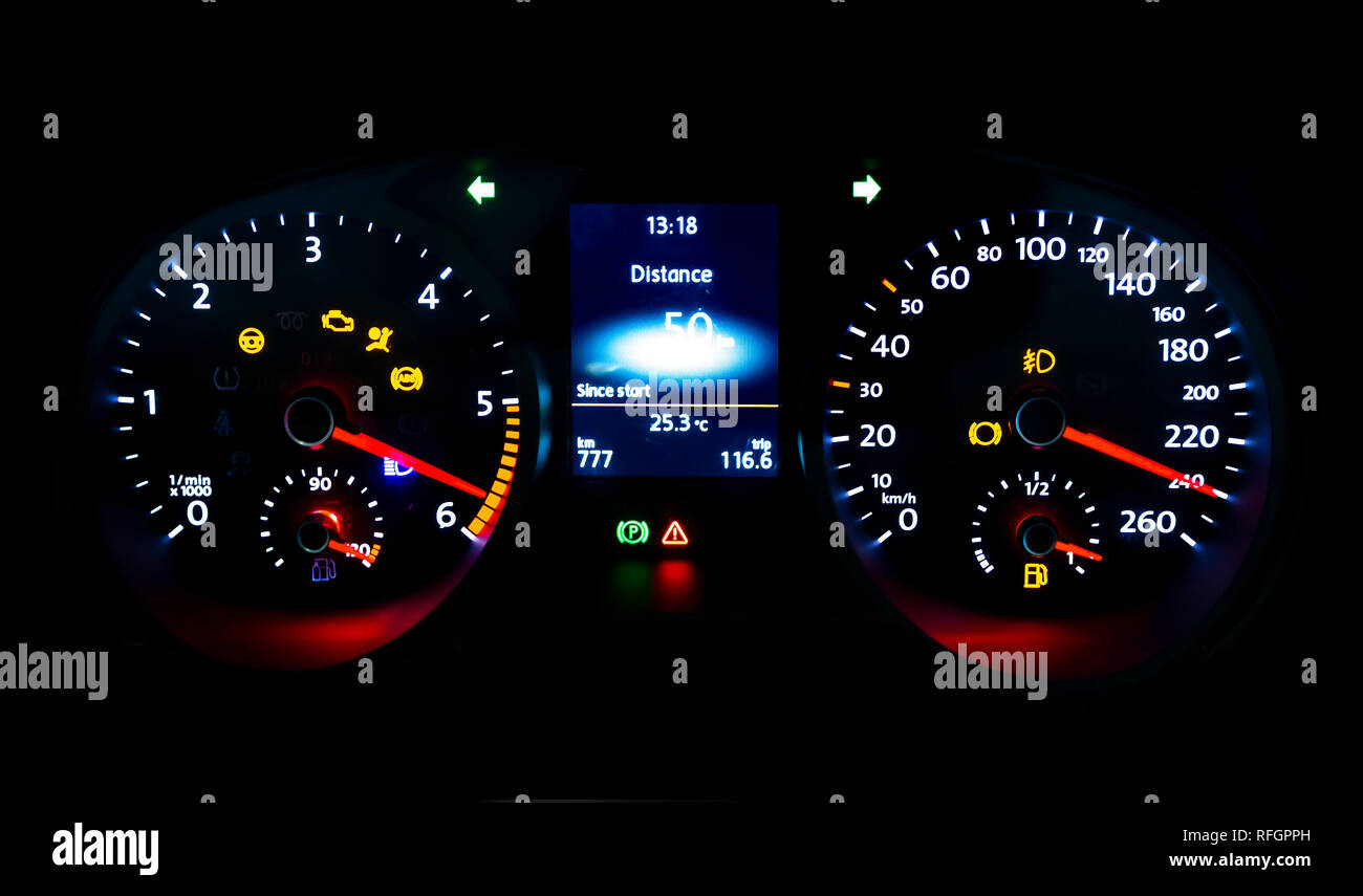 Mileage Dashboard Stock Photos & Mileage Dashboard Stock Images - Alamy