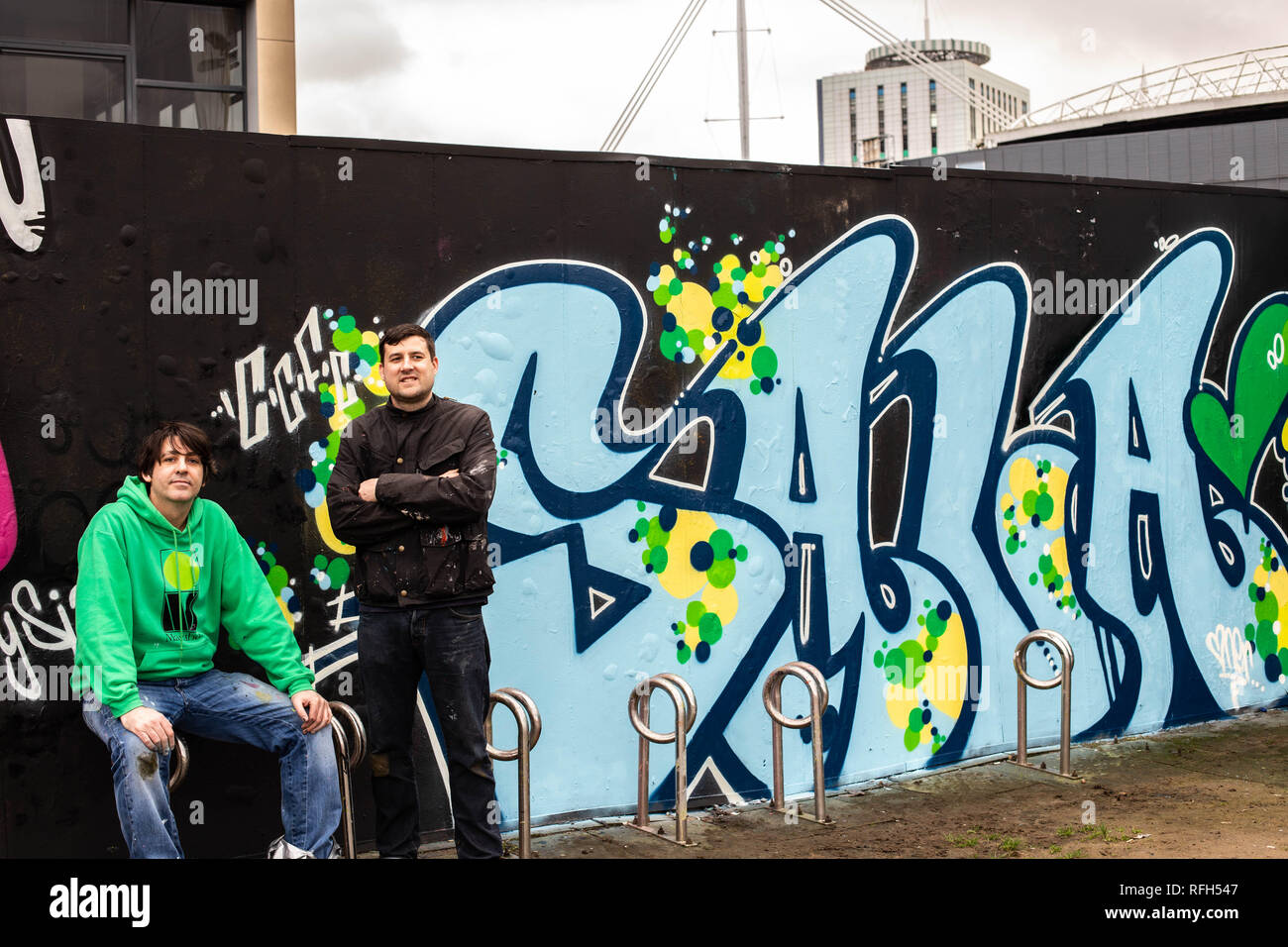 Cardiff city football graffiti hi-res stock photography and images - Alamy