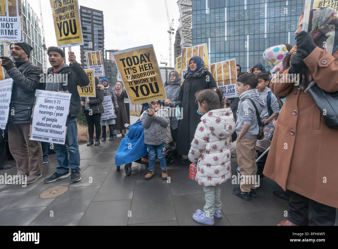 London, UK. 25th Jan, 2019. Protesters at the US Embassy condemn the ...