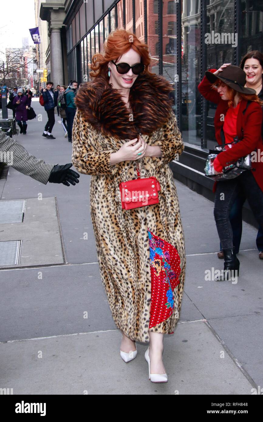 Christina hendricks 2019 hi-res stock photography and images - Alamy