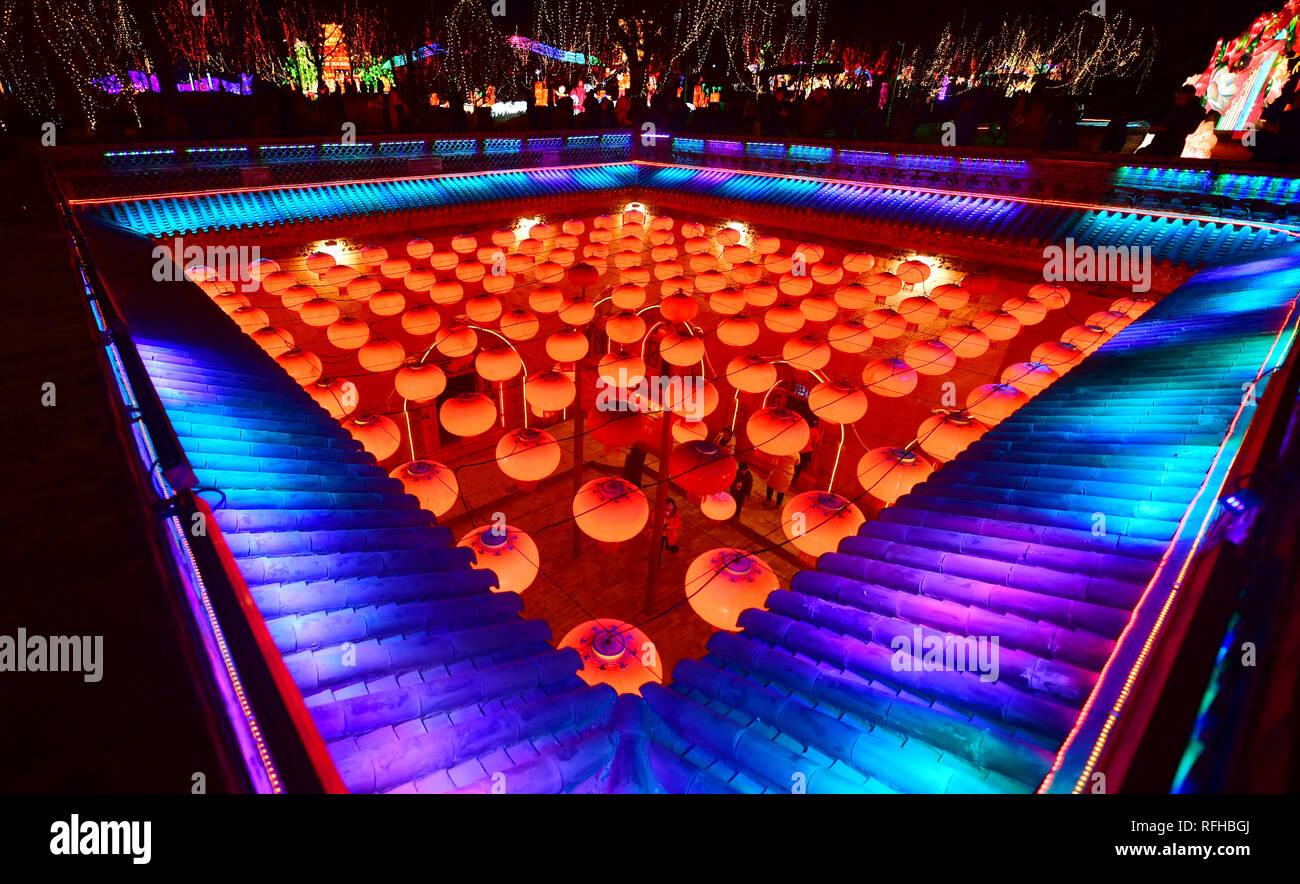 Silo cave hi-res stock photography and images - Alamy