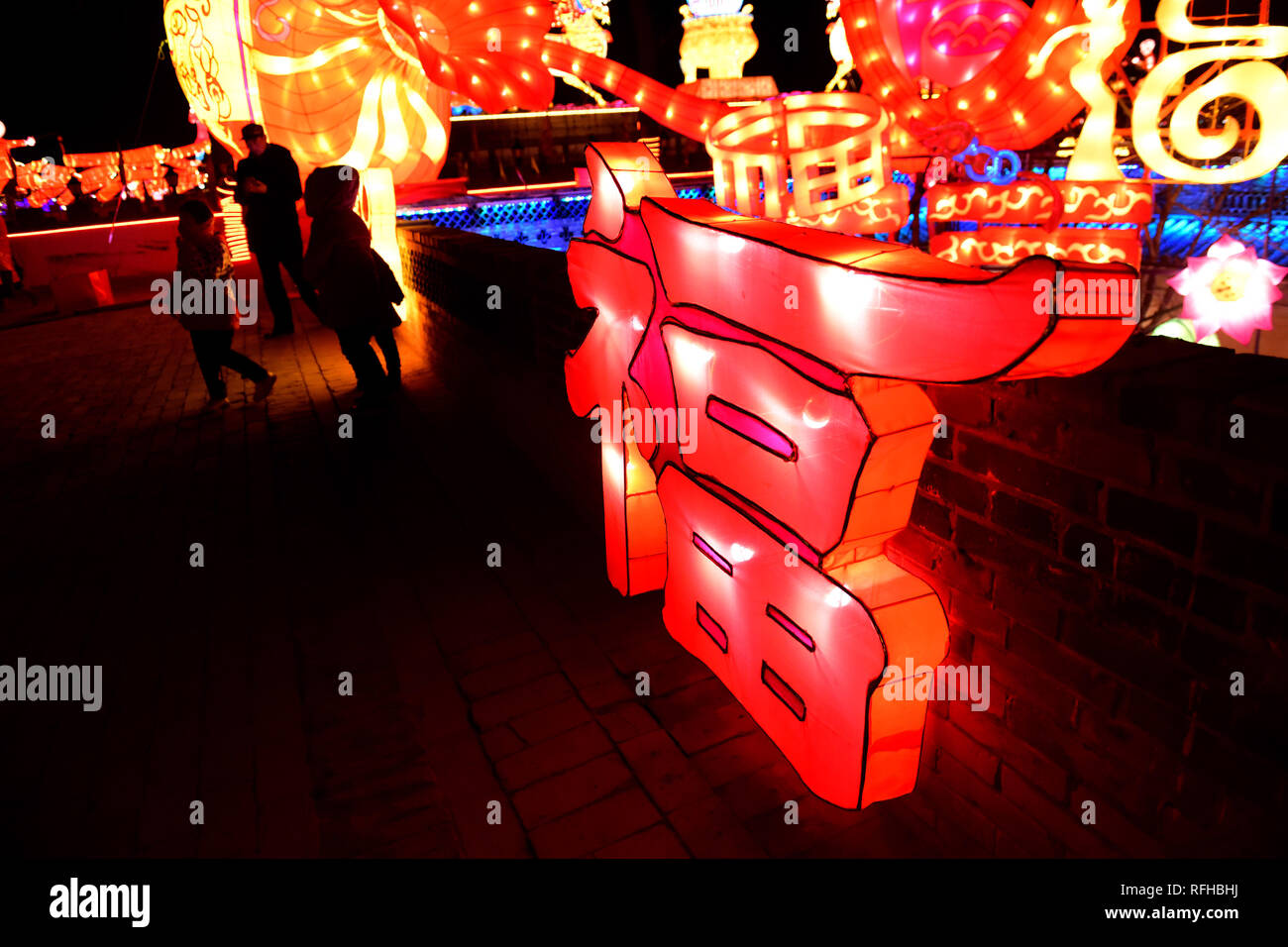 Silo cave hi-res stock photography and images - Alamy