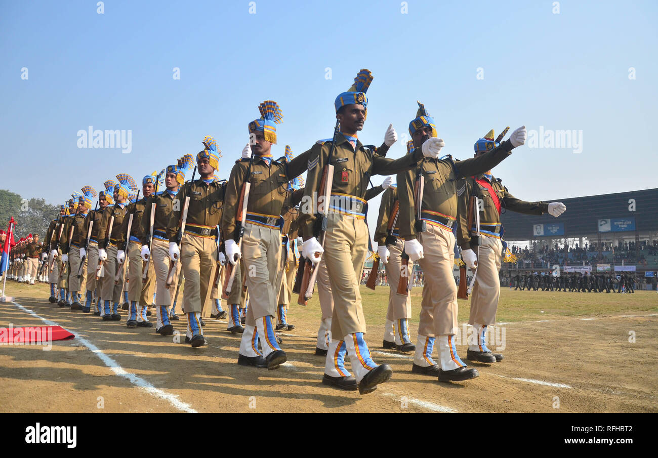 Central reserve police force crpf hi-res stock photography and images ...