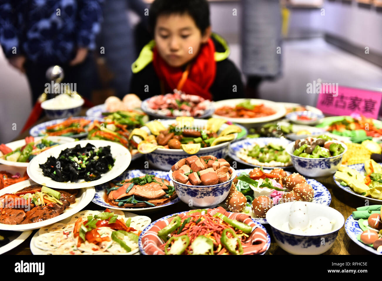 Chinese new year dinner dishes hi-res stock photography and images - Alamy
