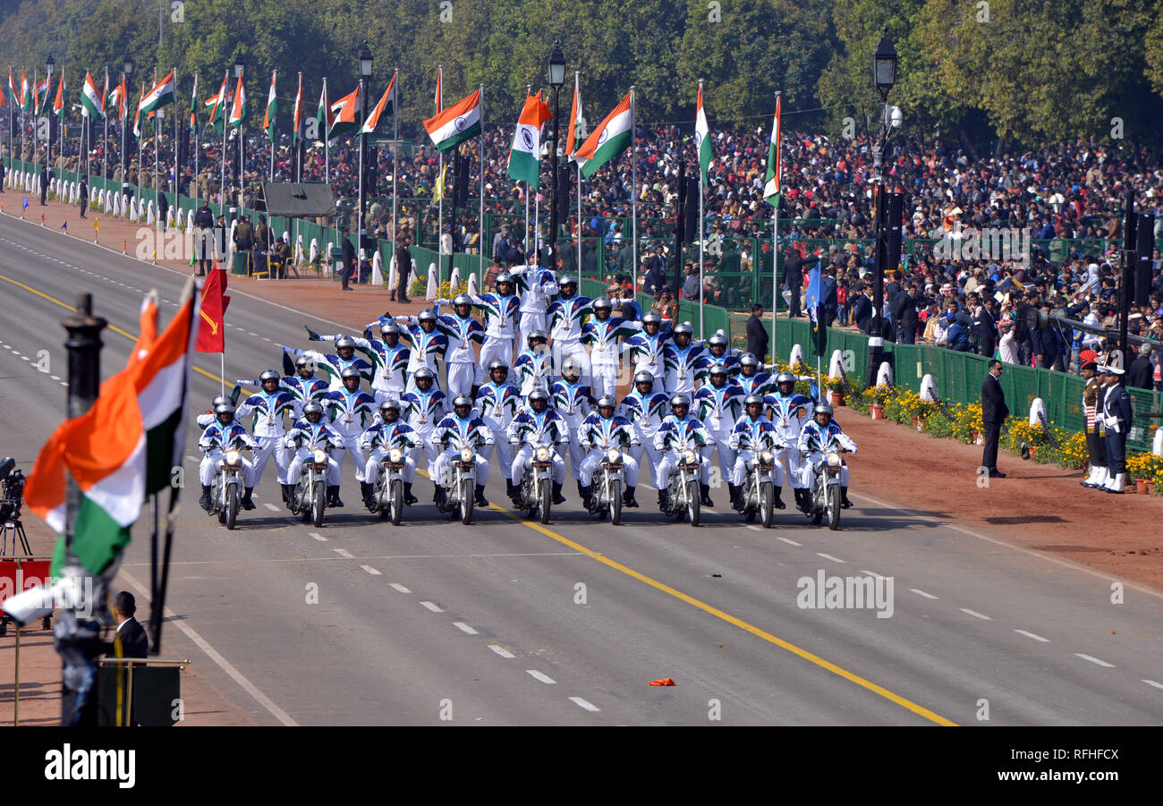 New Delhi, India. 26th Jan, 2019. A motorcycle team passes through ...