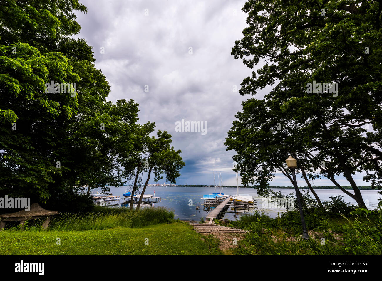 Madison bridge hi-res stock photography and images - Alamy