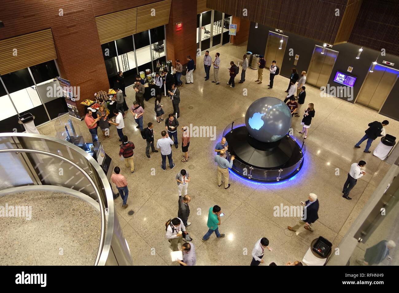 Atrium - Interdisciplinary Science and Technology Building 4 - Arizona ...