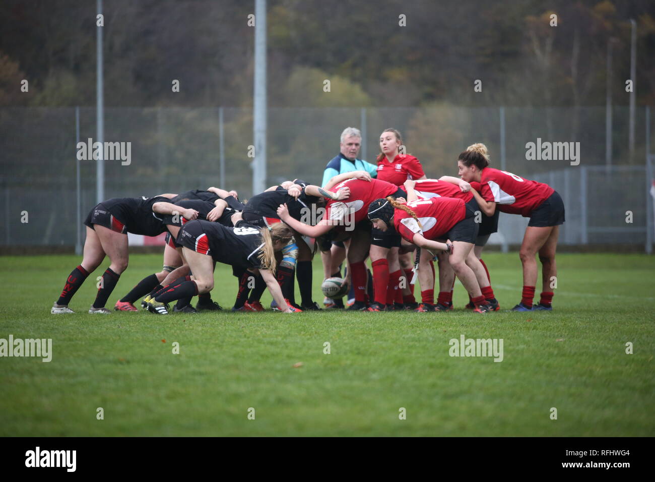 Woman tackles rugby hi-res stock photography and images - Alamy