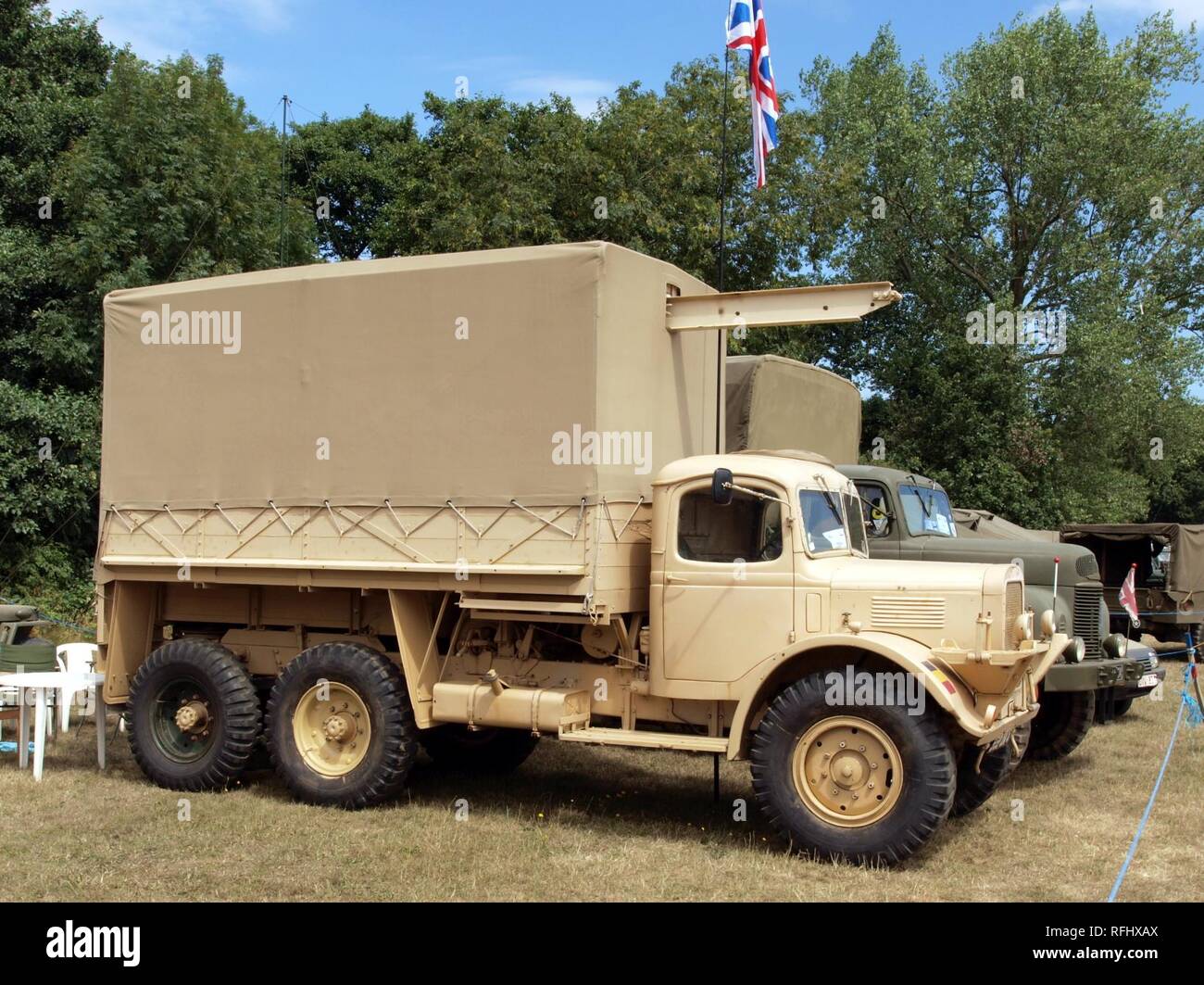 Austin Motor Company truck with boom pic1 Stock Photo - Alamy