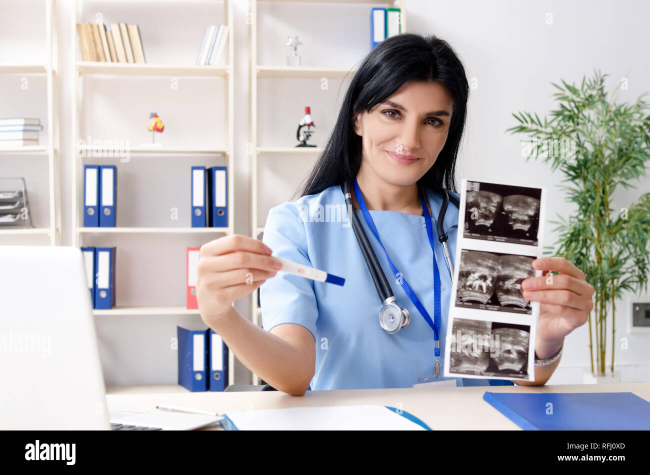 Female doctor gynecologist working in the clinic Stock Photo - Alamy
