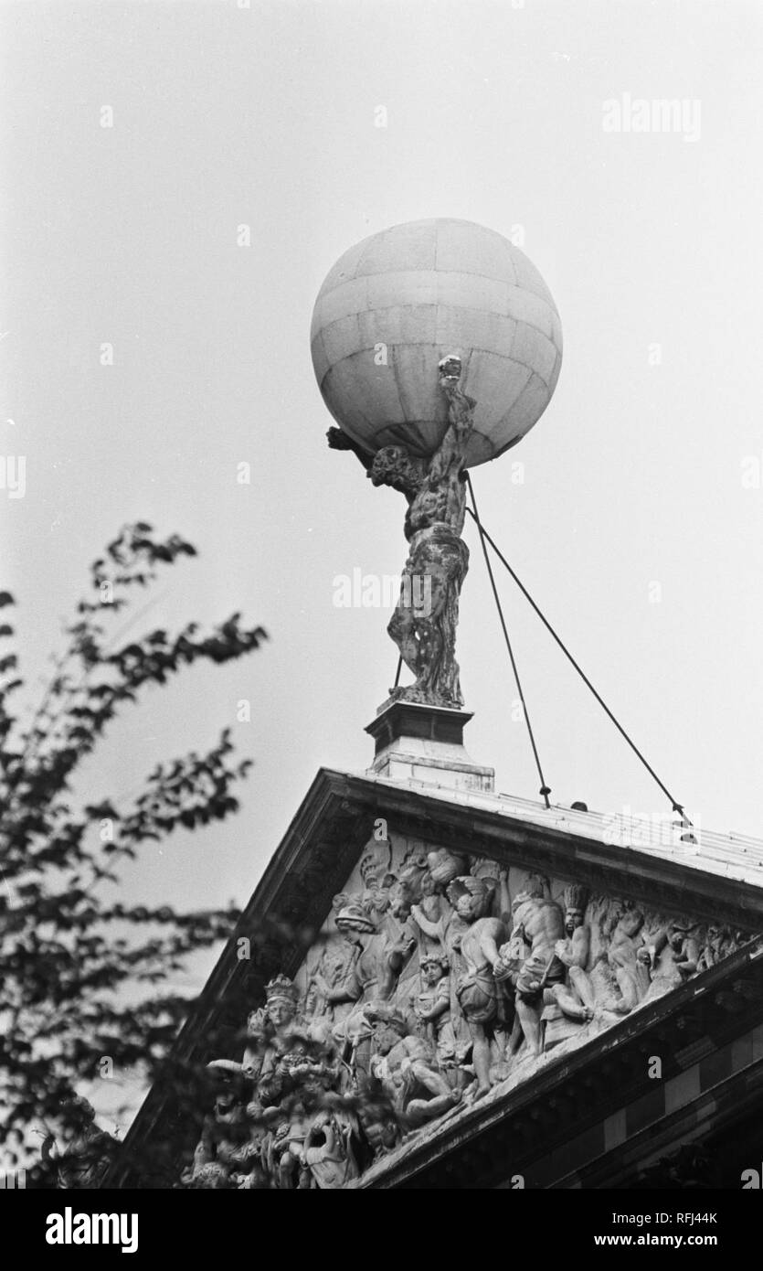 Paleis op dam Black and White Stock Photos & Images - Alamy