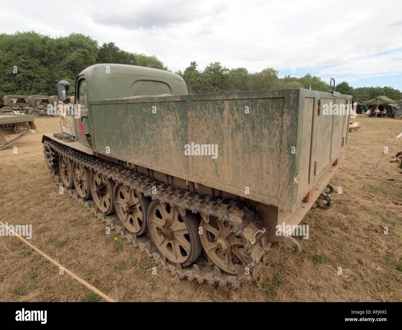 ATLM Gun Tracktor pic-001 Stock Photo - Alamy
