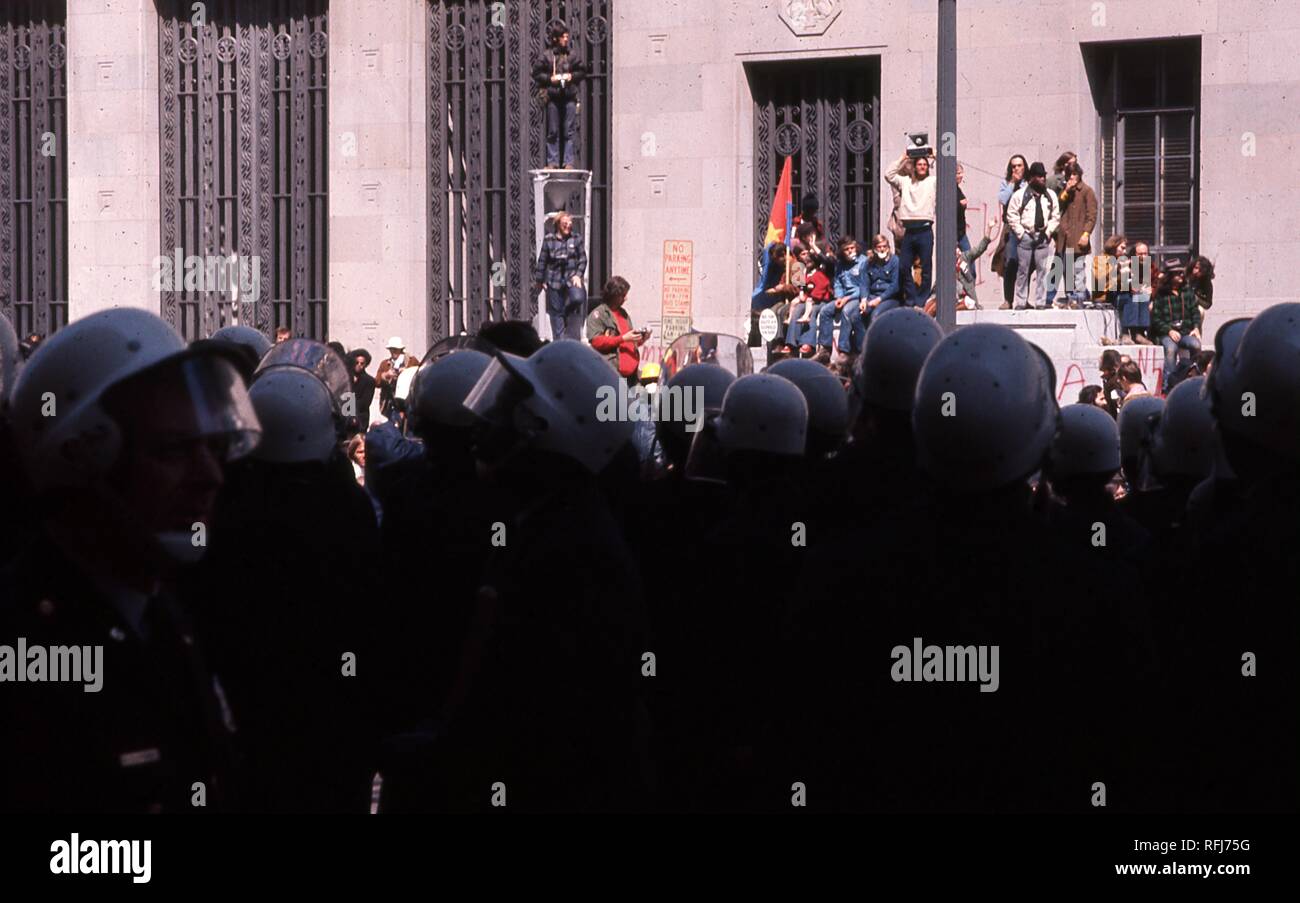 Archival protesters hi-res stock photography and images - Alamy