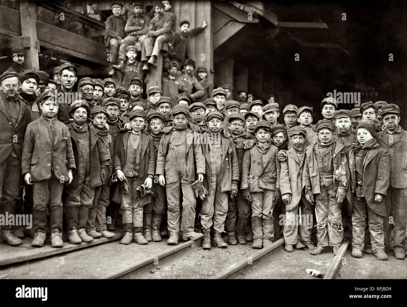 Mining crew hi-res stock photography and images - Alamy