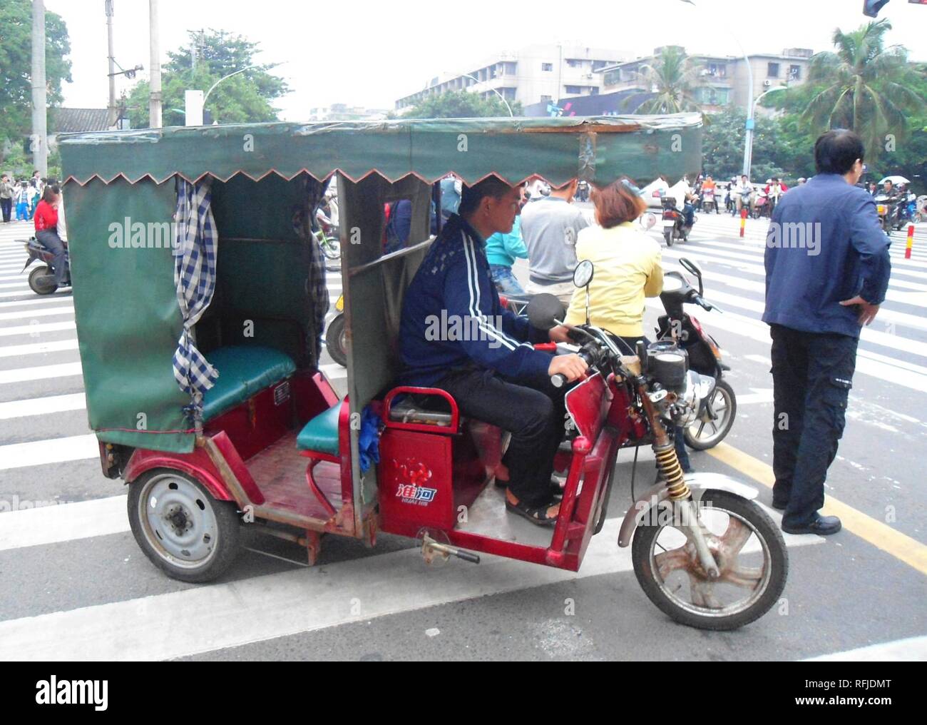 Auto rickshaw collection hi-res stock photography and images - Alamy