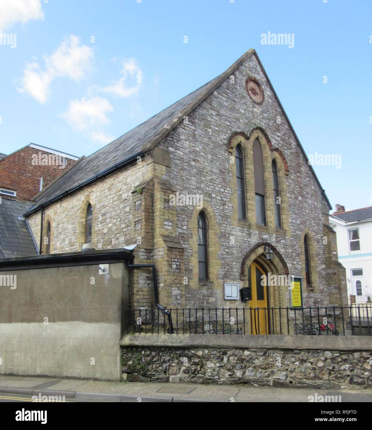 Avenue road evangelical church hi-res stock photography and images - Alamy
