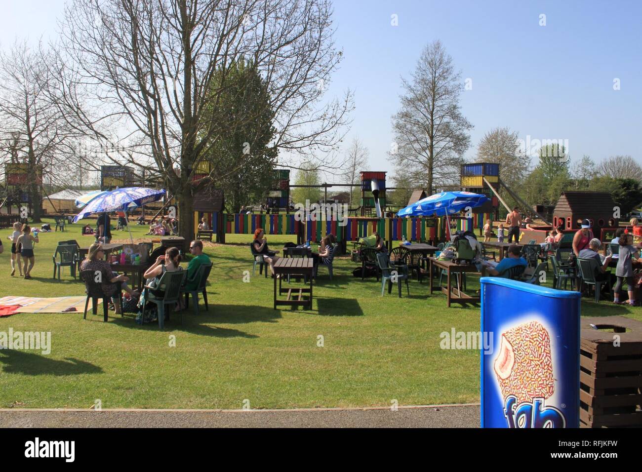 At the avon valley country park hi-res stock photography and images - Alamy