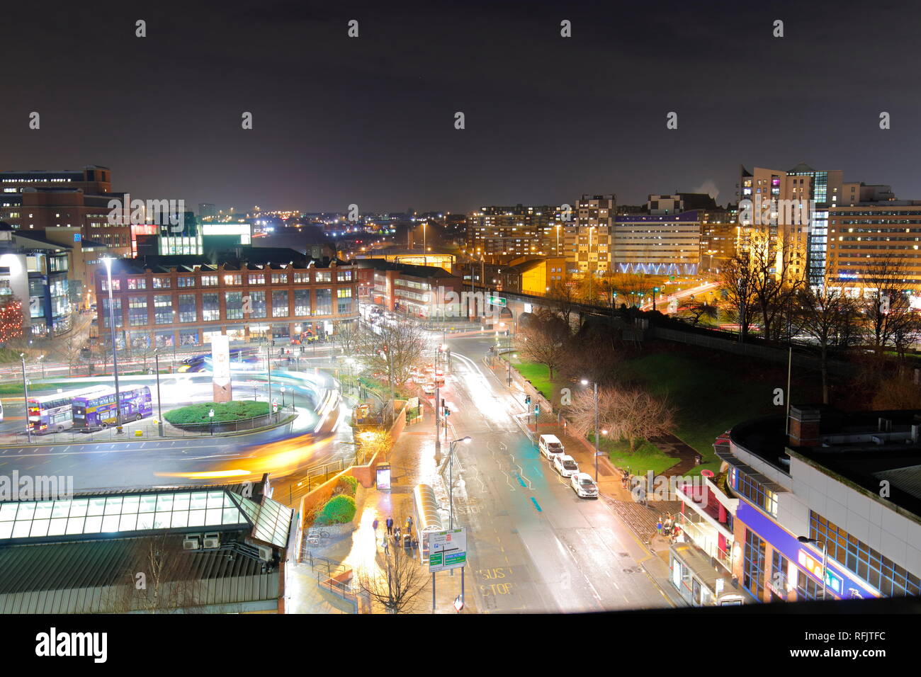 Leeds Bus Station at night Stock Photo - Alamy