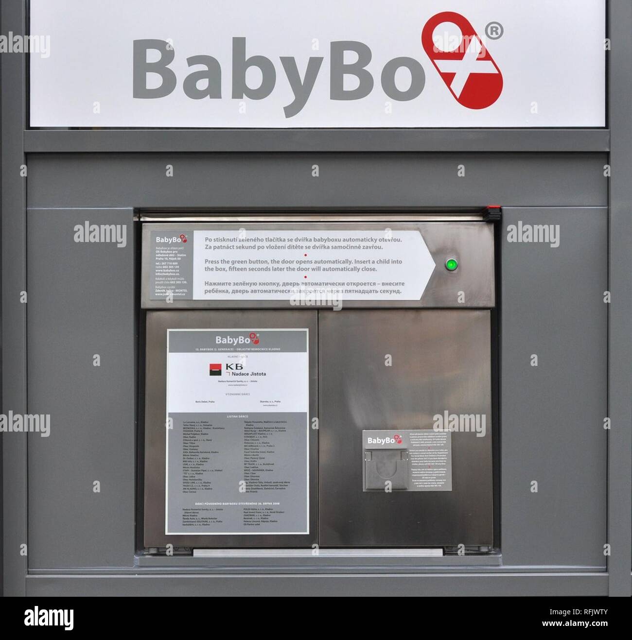 Babybox hi-res stock photography and images - Alamy