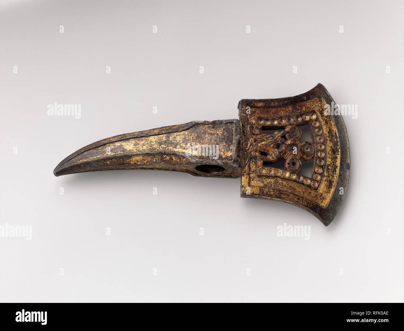 Ax head hi-res stock photography and images - Alamy