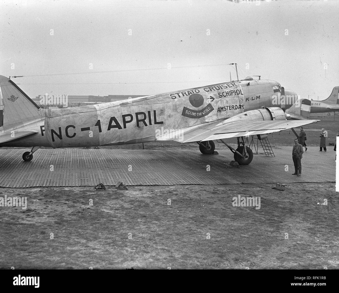B49 hi-res stock photography and images - Alamy