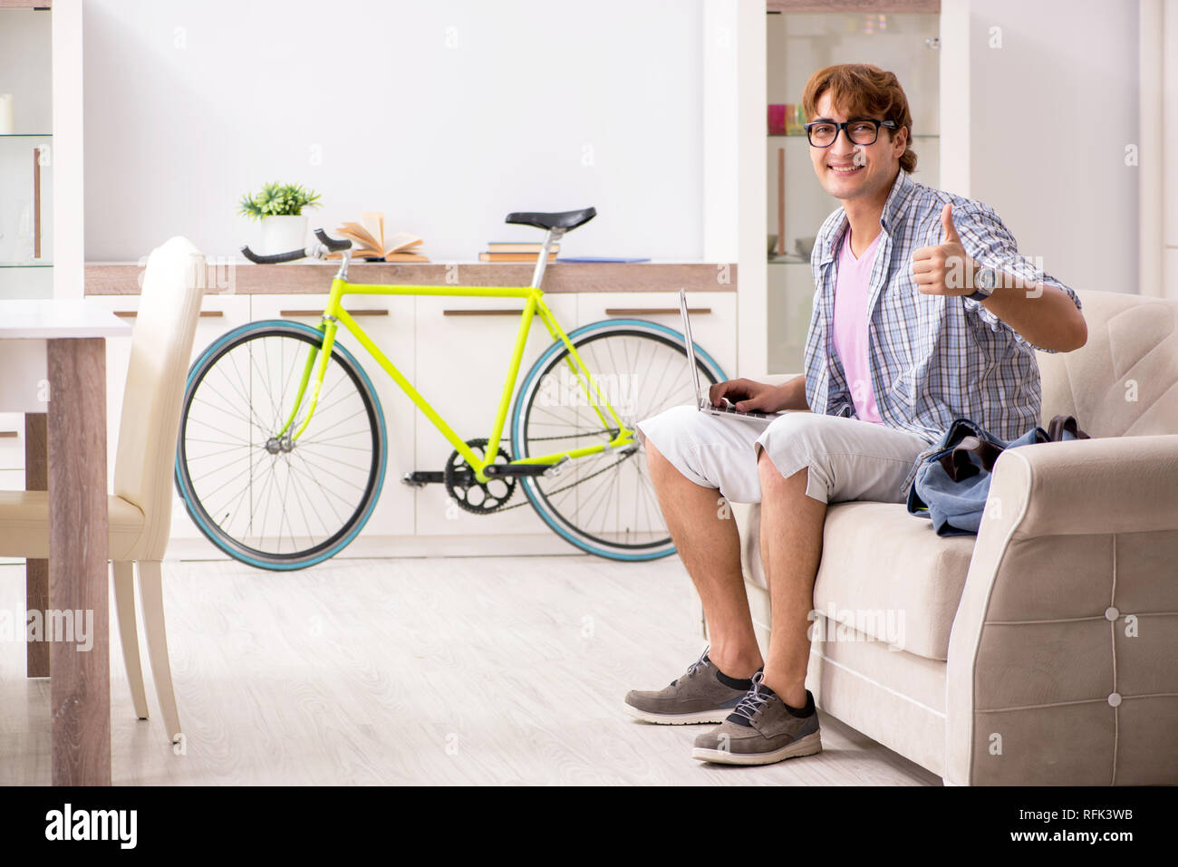 Student commuting to university using cycle Stock Photo - Alamy