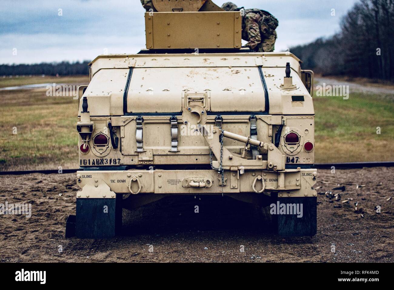 U.S. Army Soldiers of 3rd Battalion, 187th Infantry Regiment, 3rd ...