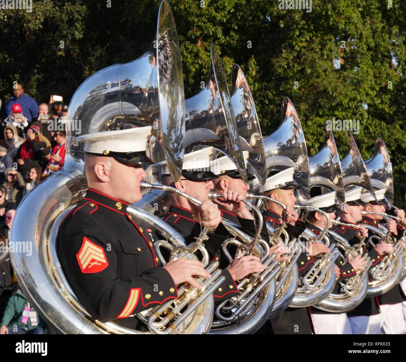 PASADENA, CALIFORNIA—JANUARY 1, 2018:Tuba players of the US Marine ...