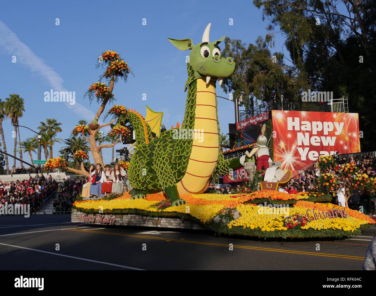 PASADENA, CALIFORNIA—JANUARY 1, 2018:Medium wide shot of the Sierra ...